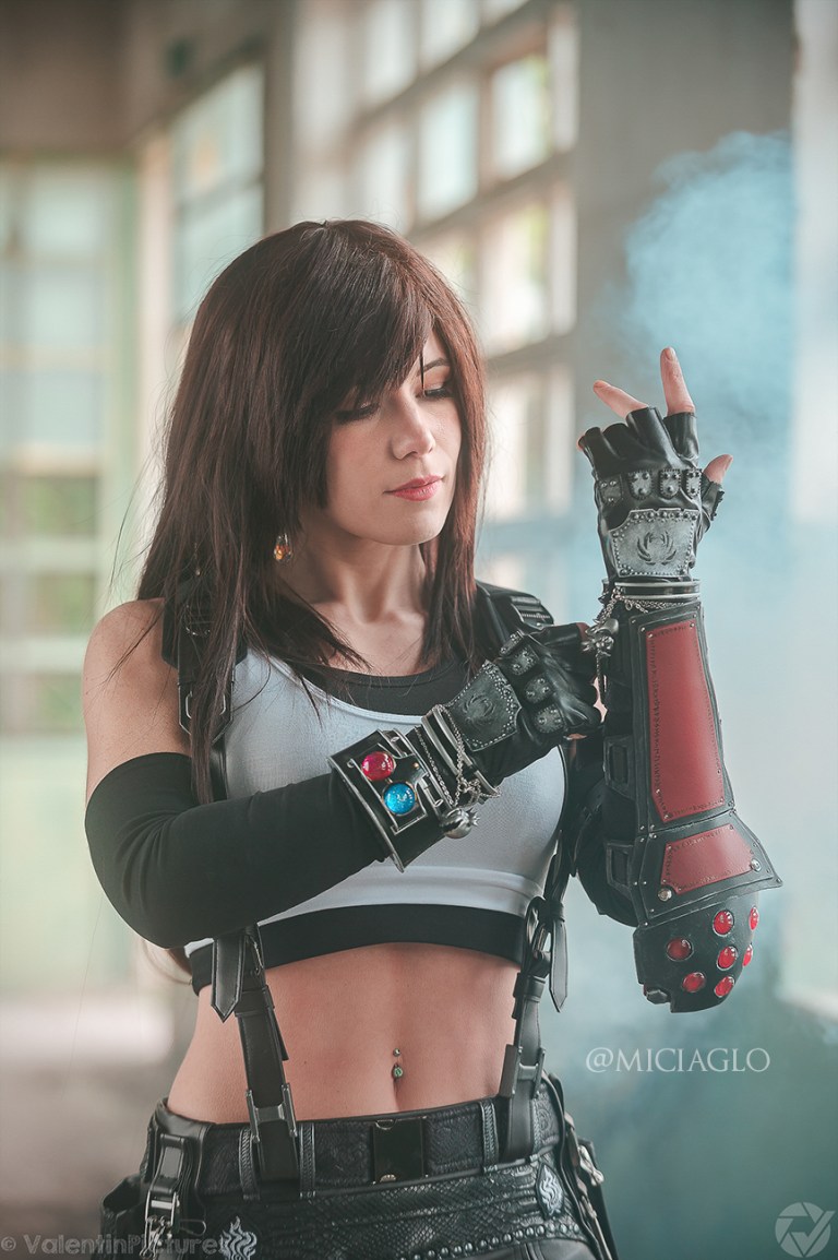 Tifa – Final Fantasy VII Remake – Sweet Angel Cosplay